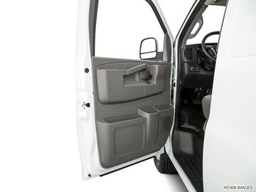 2017 Chevrolet Express 2500 Cargo | Pricing, Ratings & Reviews | Kelley ...