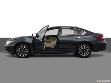 2018 Nissan Altima | Pricing, Ratings & Reviews | Kelley Blue Book