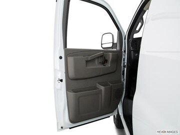 2018 Chevrolet Express 2500 Cargo | Pricing, Ratings & Reviews | Kelley ...