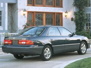 1998 Lexus ES | Pricing, Ratings & Reviews | Kelley Blue Book