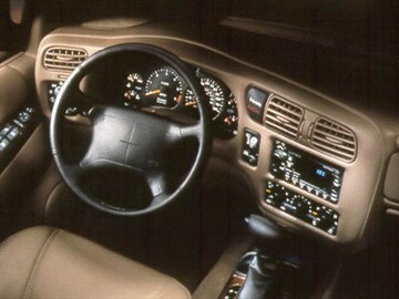 1998 Oldsmobile Bravada | Pricing, Ratings & Reviews | Kelley Blue Book