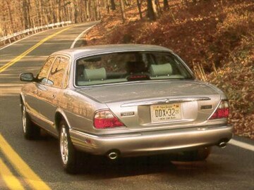 2000 Jaguar XJ | Pricing, Ratings & Reviews | Kelley Blue Book