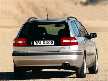 2001 Volvo V40 | Pricing, Ratings & Reviews | Kelley Blue Book