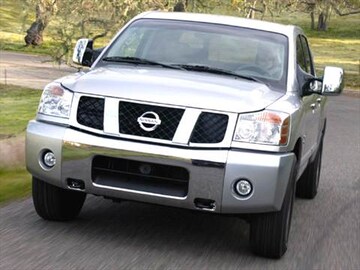 2005 Nissan Titan Crew Cab | Pricing, Ratings & Reviews | Kelley Blue Book