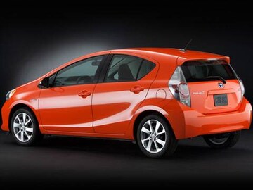 2013 Toyota Prius c | Pricing, Ratings & Reviews | Kelley Blue Book