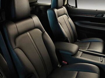 2017 Lincoln MKT | Pricing, Ratings & Reviews | Kelley Blue Book