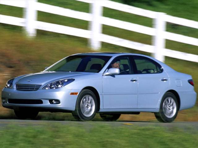 Used 2004 Lexus ES 330 Sedan 4D Pricing | Kelley Blue Book